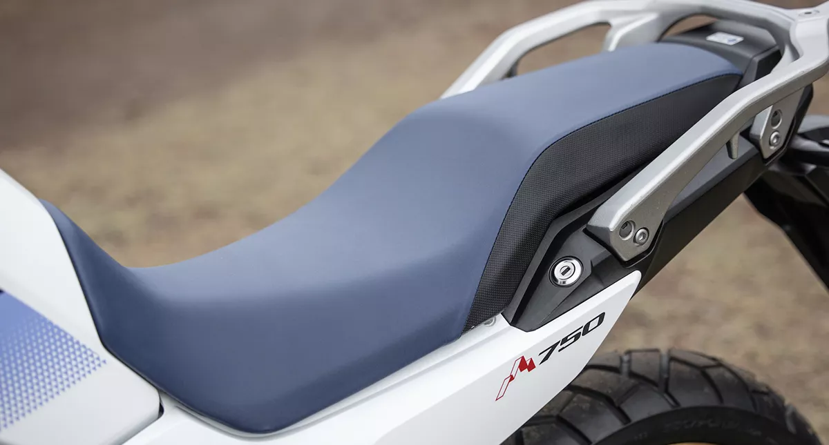 Honda XL750 Transalp: porque você precisa dela | Blog Honda Motos ...