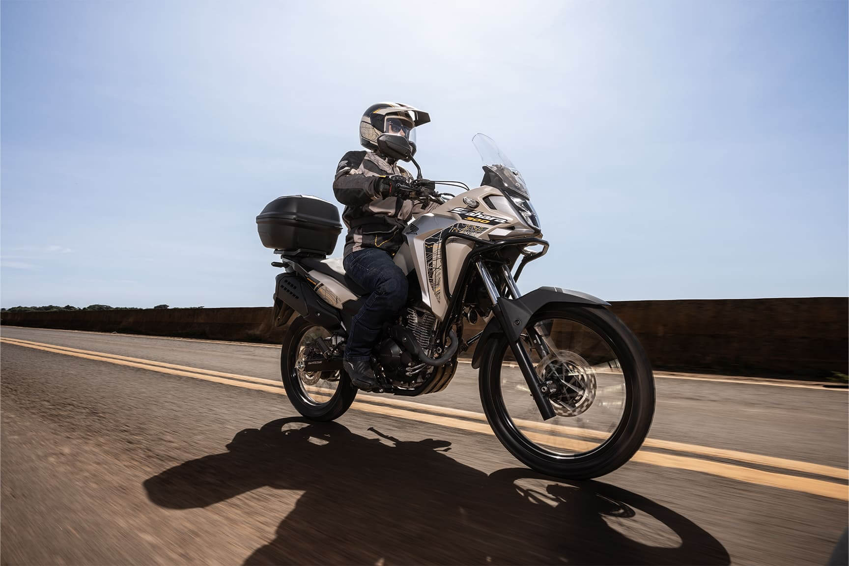 Motos Adventure - Bros, XRE, CB 500X, Africa Twin | Honda Motos